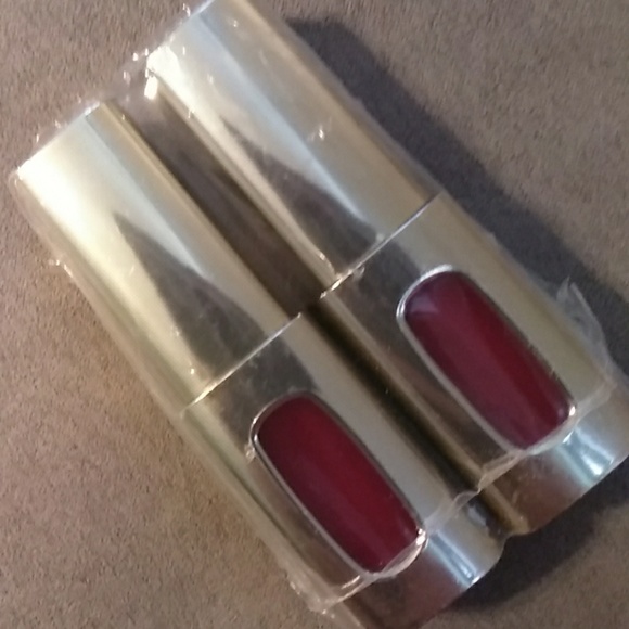 L'Oreal | Makeup | New 2 Pack Loreal 34 Ruby Opera Lip Color | Poshmark